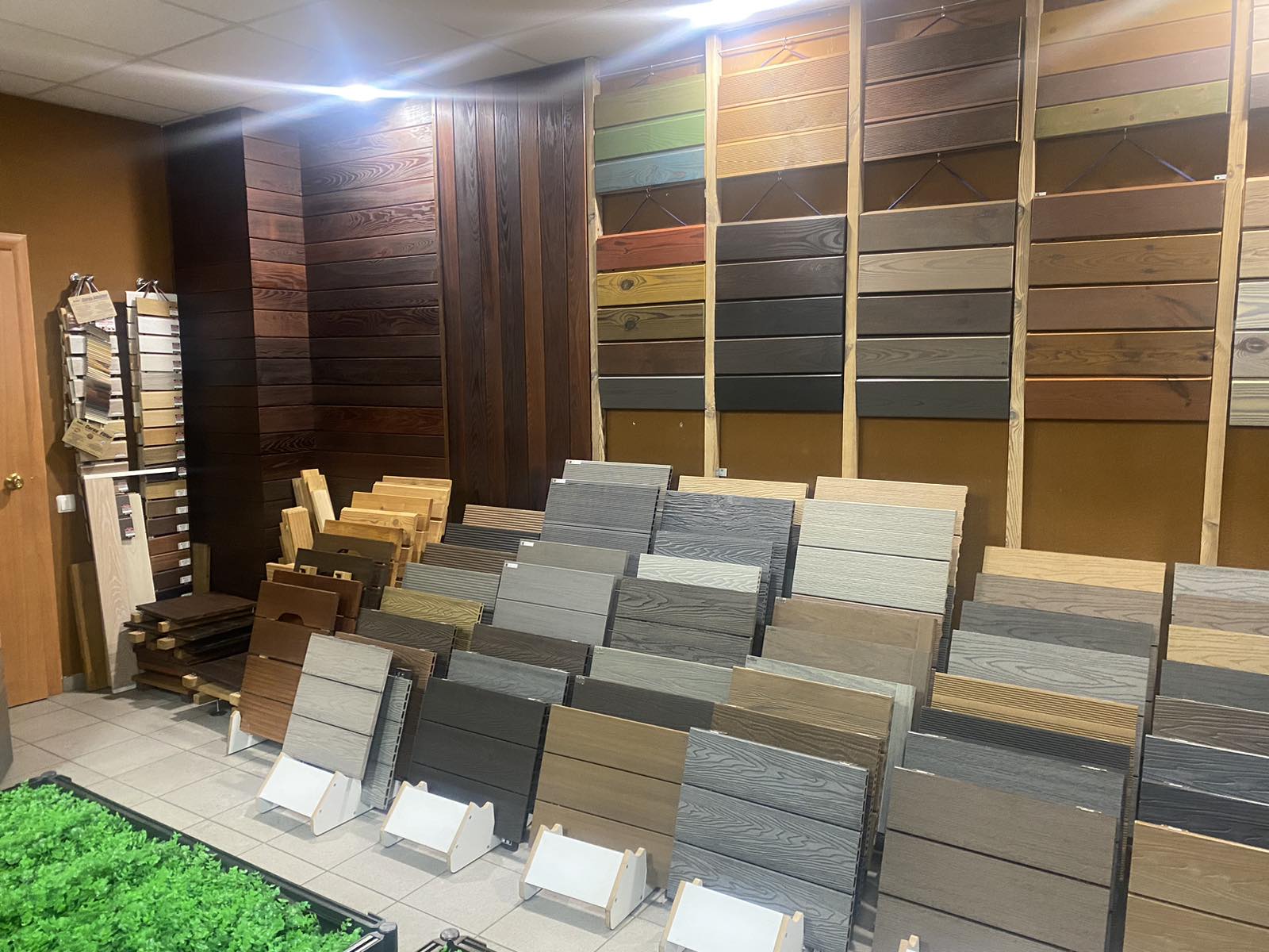 Контакты салона-магазина Parket&Terrasa | https://parket-terrasa.com.ua